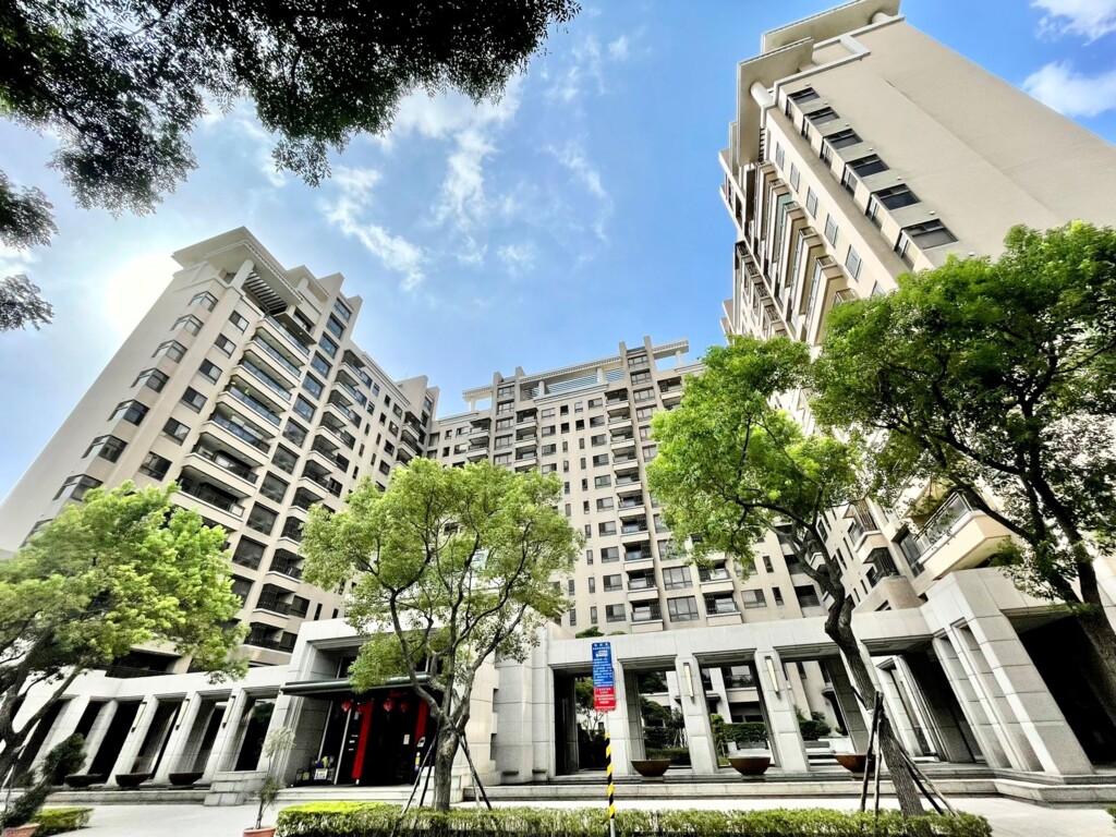 森悅家桃園市八德區豐吉路電梯大廈八德重劃區森悅家稀有幸福樓層明亮31房車 房屋出售 樂屋網