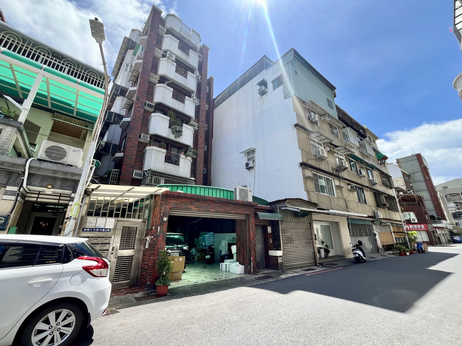 台南市東區崇明十三街☀︎可租補☀︎近市立醫院☀︎精選三房華廈☀︎出租 樂屋網
