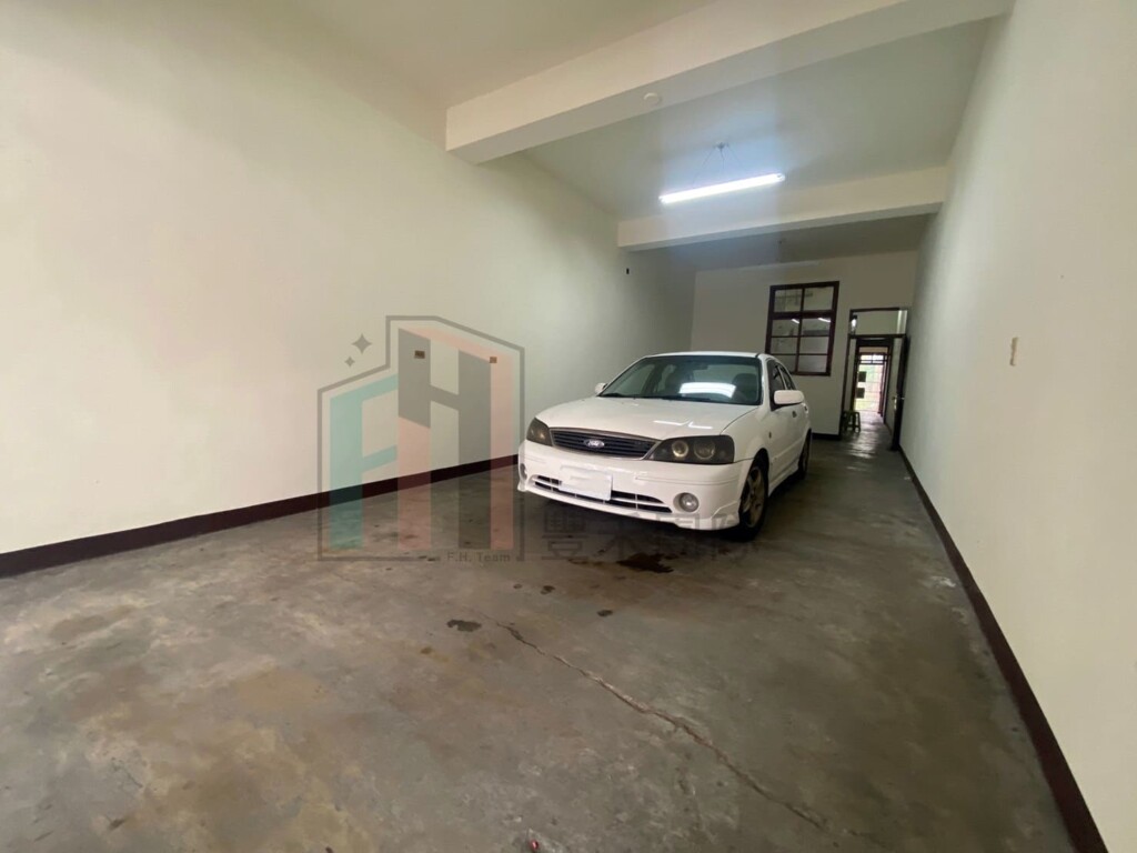 桃園市中壢區中山東路一段店面【豐禾獨家】火車站超大地坪黃金透店 房屋出售 樂屋網