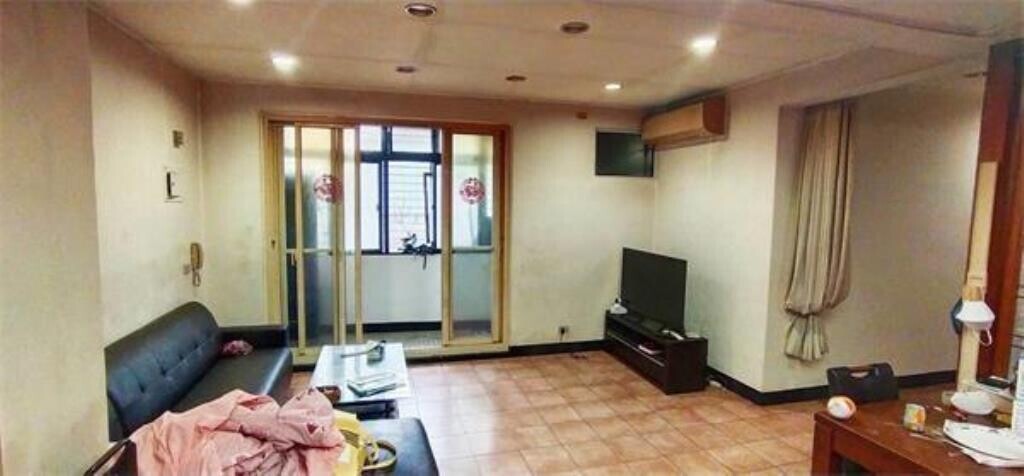 新北市新莊區四維路公寓四維公園邊間美寓/原屋況好整理/機能商圈/小資美價 房屋出售 樂屋網