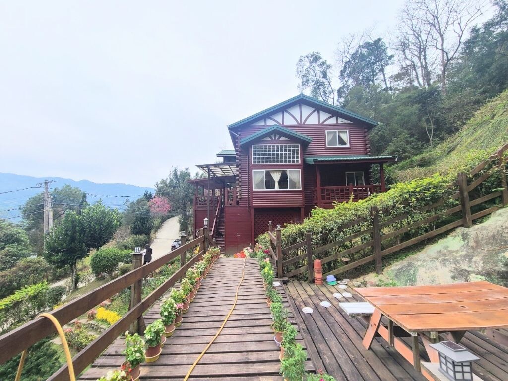 苗栗縣南庄鄉田美村四灣農舍 ️ 苗栗南庄 ️合法農舍建坪99坪 ️可休閒渡假 房屋出售 樂屋網