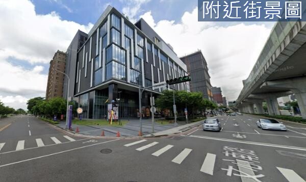 台中市南屯區文心南路電梯大廈精誠公益 八期文心南路秀泰正對面雙車位黃金店住 房屋出售 樂屋網