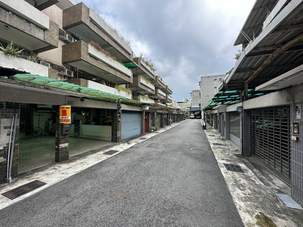 高雄市三民區九如一路透天厝科工館優質車庫透天 房屋出售 樂屋網