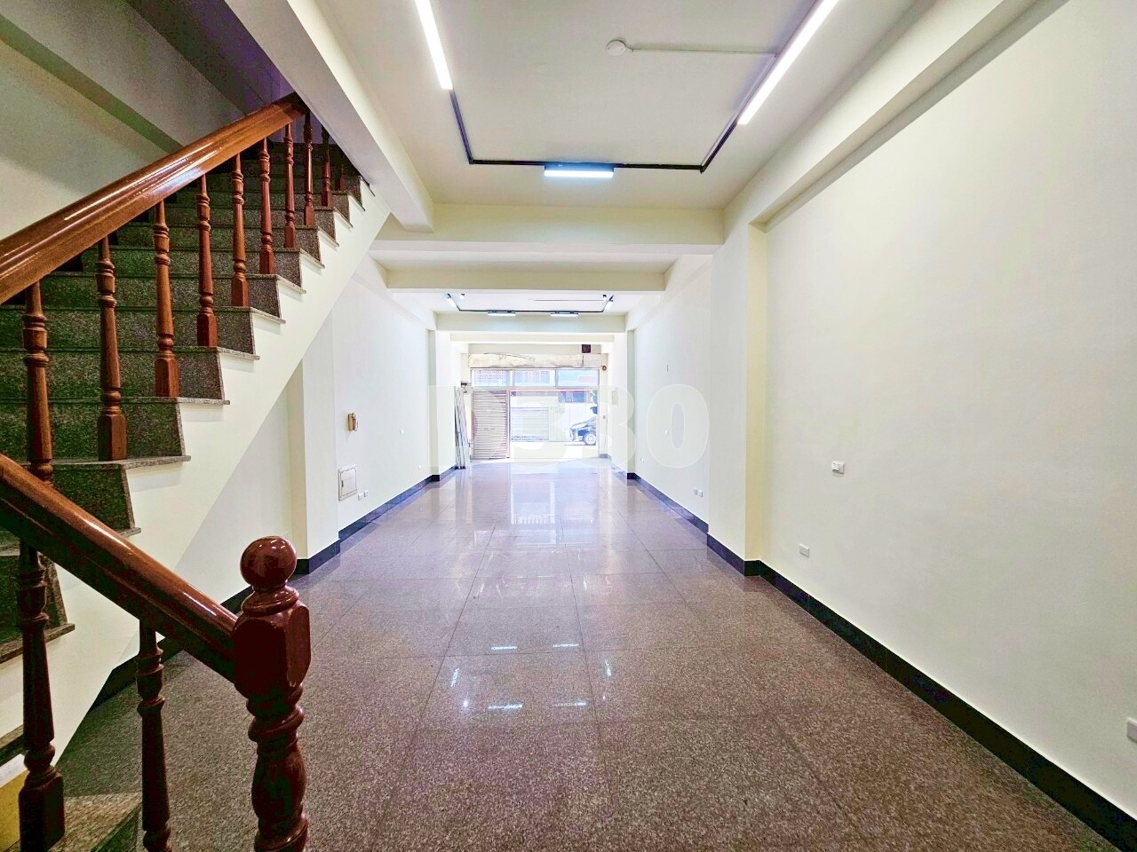 湖美民權民生商圈匯聚~湖美可雙車或孝親房店面透天 台南市中西區買房子、房屋出售 樂屋網