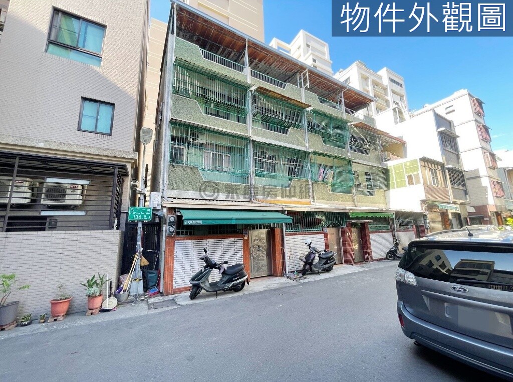高雄市前鎮區和平二路透天厝樂群國小邊間坐北朝南 正三樓可改車庫美透天 房屋出售 樂屋網