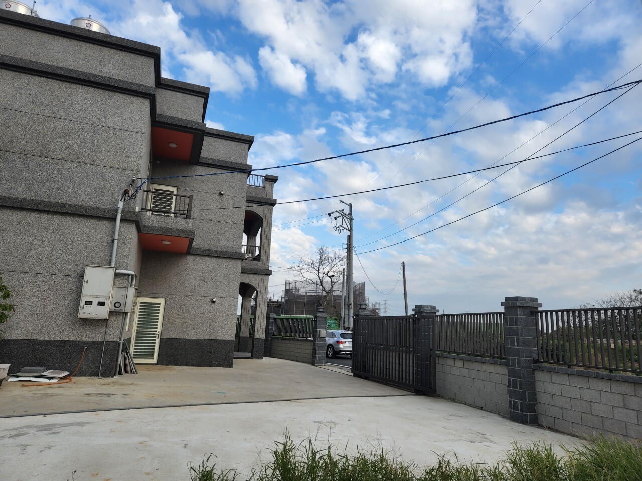 嘉穎推薦~新屋全新氣派別墅 桃園市新屋區買房子、房屋出售 樂屋網