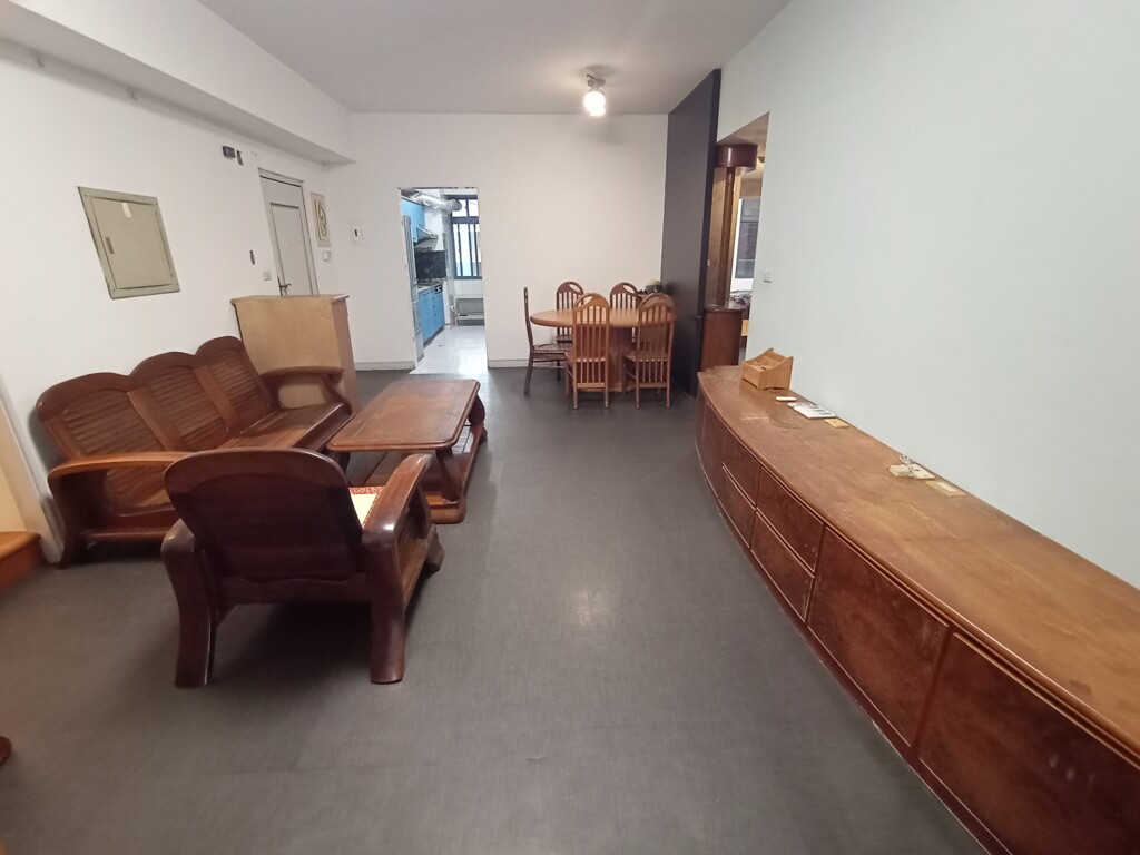 皇苑大樓高雄市楠梓區岳陽街電梯大廈楠梓圖書館大四房便宜優質大樓有大露台 房屋出售 樂屋網
