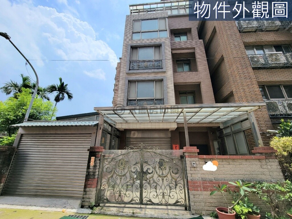 皇家一邸桃園市桃園區民富一街透天厝增值可期 【屋齡新邊間電梯美透天】市場河濱公園旁 房屋出售 樂屋網