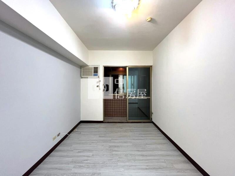 新北市五股區成泰路一段電梯大廈神話精美2房 泰山18甲店 房屋出售 樂屋網