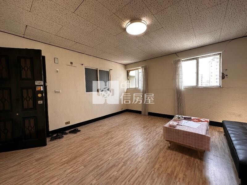 台中市西區模範街電梯大廈走路到勤美收租聖品 房屋出售 樂屋網