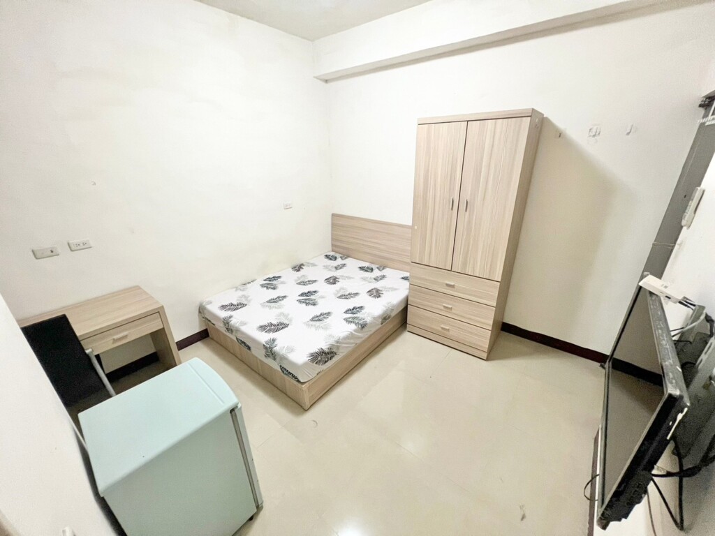 台中市北區瑞祥街透天厝可貓咪⭐可租補⭐飲水子母⭐近一中 房屋出租 樂屋網