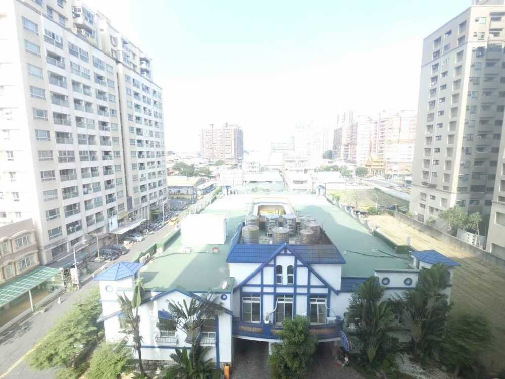 菁英會館雄四館高雄市楠梓區興楠路套房楠梓★雄四菁英會館雙人辦公大套房 房屋出售 樂屋網
