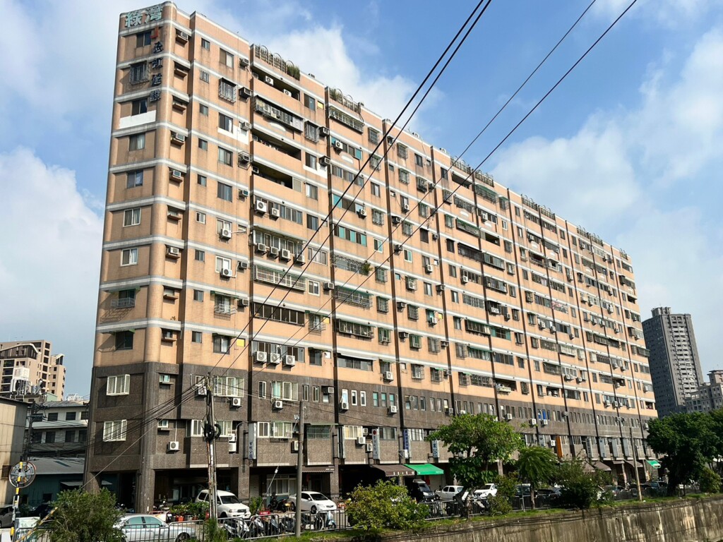 綠灣大樓台中市南區復興路二段電梯大廈【永慶流川楓獨家】搶先看近中山醫三房有車位免千萬 房屋出售 樂屋網
