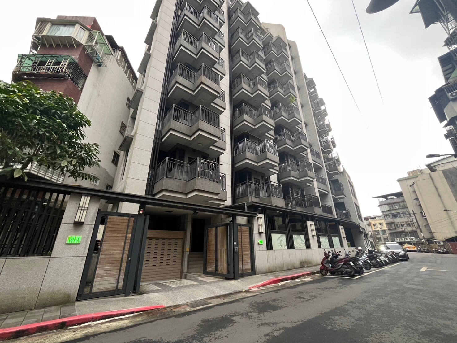 台北市南港區成福路專任後山埤捷運靜巷11年新屋挑高四米二景觀極美兩房出租 樂屋網