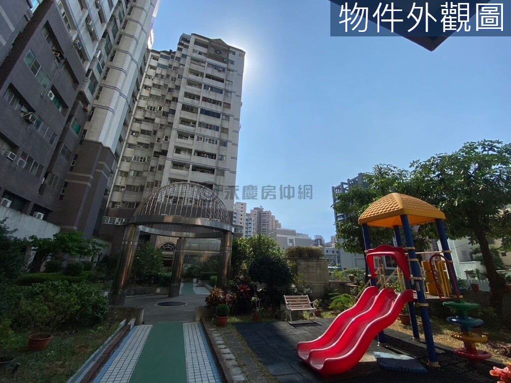 博愛觀邸新庄仔路高雄市左營區新庄仔路電梯大廈漢神巨蛋稀有三房可租平車釋出 房屋出售 樂屋網