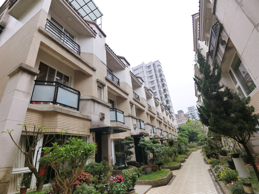 中信寬淞~長昇璞墅（電梯別墅）4車位 桃園市桃園區璞墅買房子、房屋出售 樂屋網