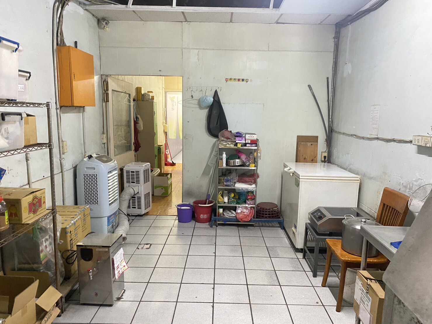 高雄市苓雅區自強三路透天厝店面006 亞灣區精華強強滾鑽石店住買地送屋 房屋出售 樂屋網