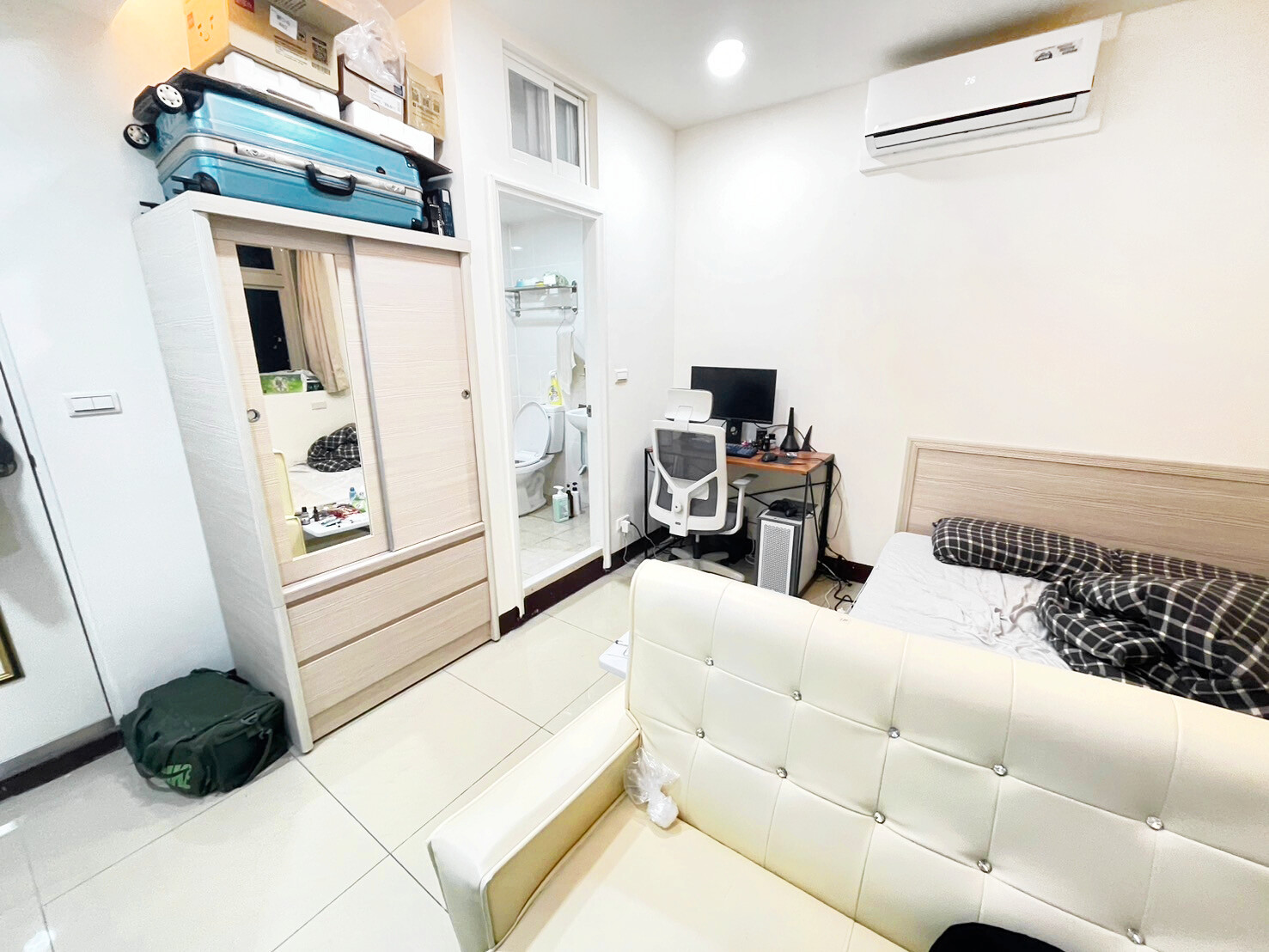 台北市內湖區麗山街j0i32)捷運港墘5分【優質大空間】陽台★新裝潢出租 樂屋網