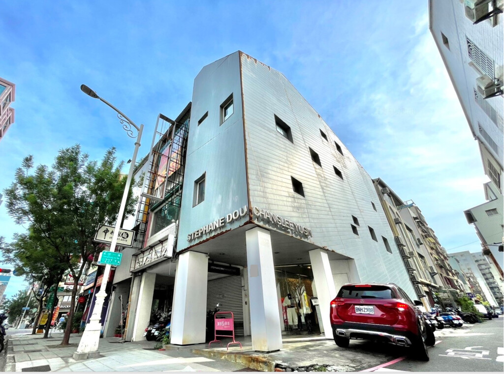 高雄市苓雅區成功一路店面亞灣成功漢神商圈金店 房屋出售 樂屋網
