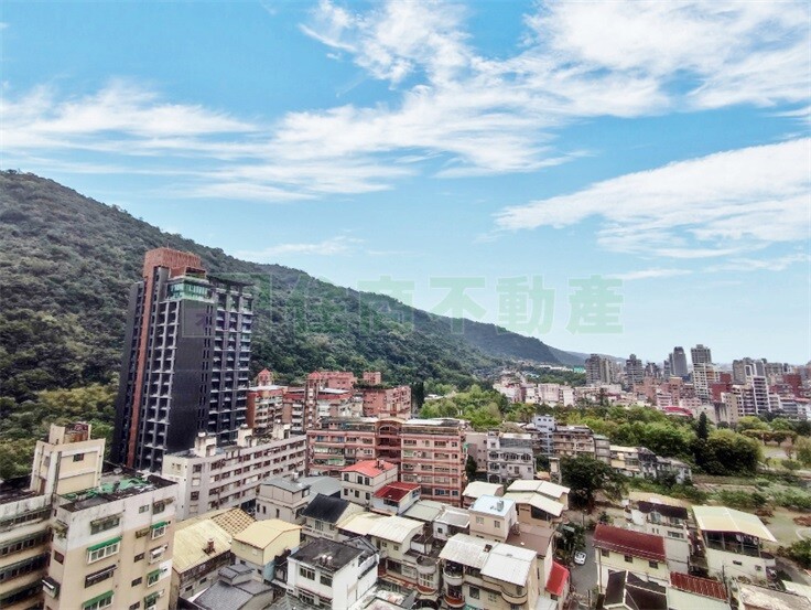 宜蘭縣礁溪鄉德陽路電梯大廈抹茶山景高樓絕美視野溫泉宅 房屋出售 樂屋網