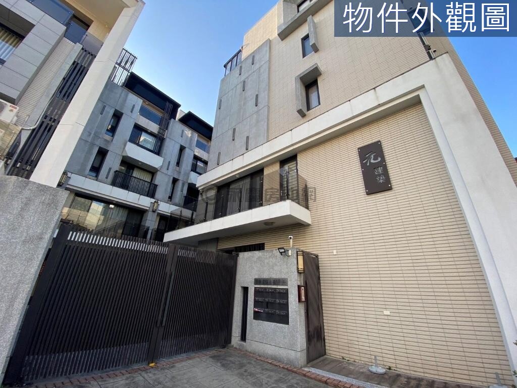 元建築里尚台中市大里區環中東路六段別墅大元國小7年屋5套房裝潢雙車電梯別墅★陳姿君 房屋出售 樂屋網