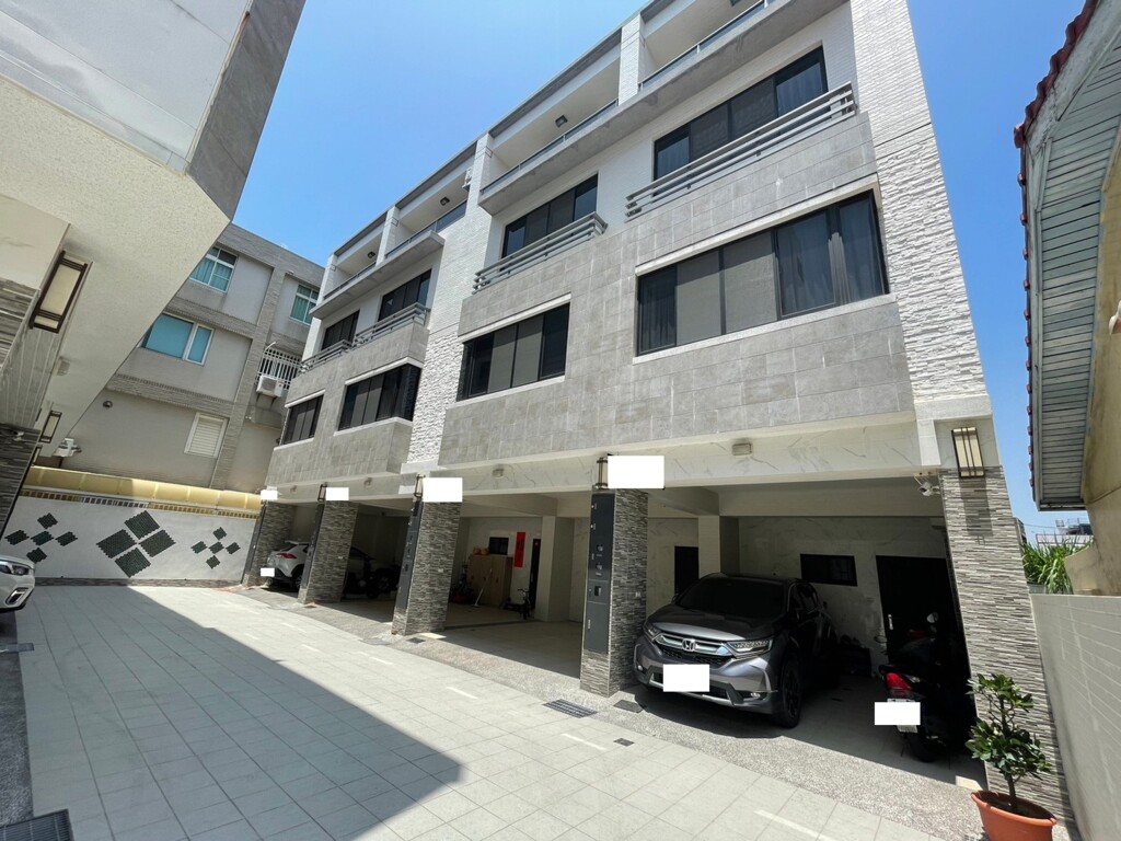 台南市永康區永華路透天厝探索公園5套房2年車墅自住兼收租~出價談 房屋出售 樂屋網