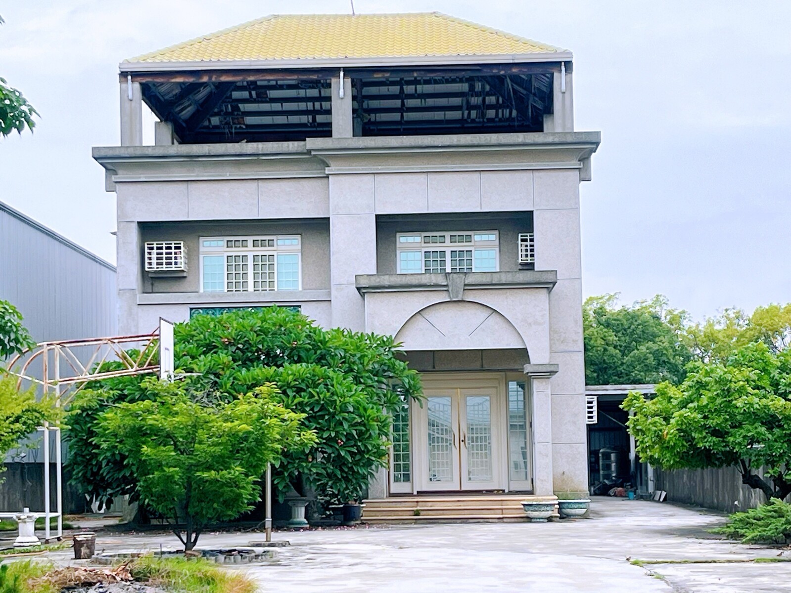近環河街獨棟豪華合法農舍彰化別墅豪宅 彰化縣彰化市買房子、房屋出售 樂屋網