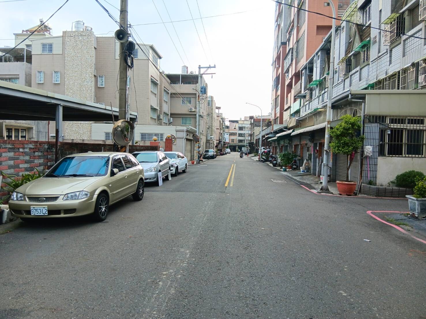 岡山大面寬豪宅別雙面路車位建地 高雄市岡山區買房子、房屋出售 樂屋網