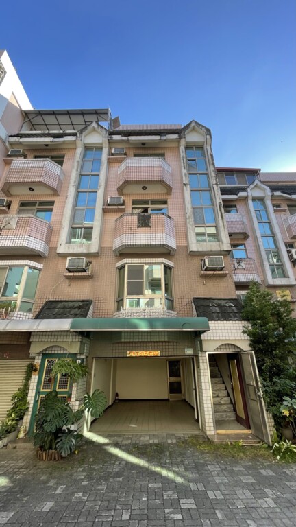 吾愛吾家no1屏東縣屏東市復興南路一段透天厝屏東棒球場縣民公園吾愛吾家大地坪車墅 房屋出售 樂屋網