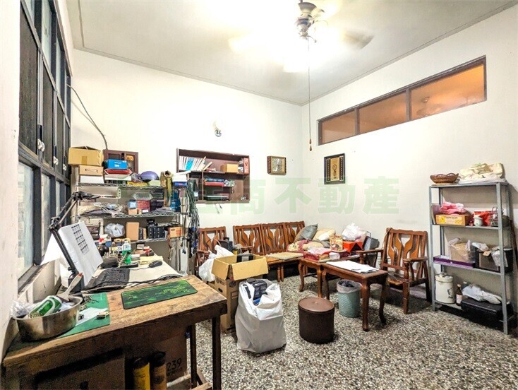 台南市東區中華東路二段透天厝東區近南紡關帝廳透天 房屋出售 樂屋網