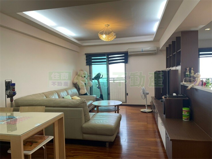 山妍疊翠大樓區新北市淡水區興福寮電梯大廈長谷河景第一排3房車位0936256079鄭s 房屋出售 樂屋網