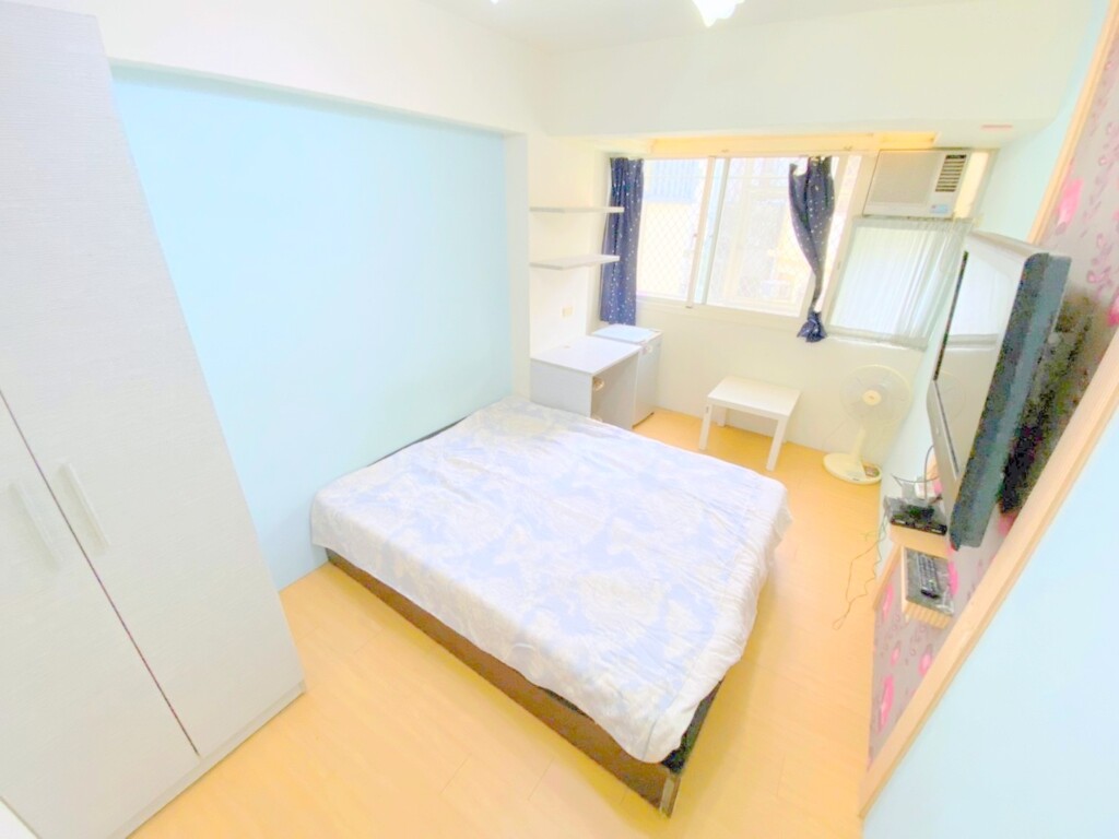 台中市南區興大路透天厝小資首選 絕美採光 木質地板 住戶單純 極限秒殺 房屋出租 樂屋網