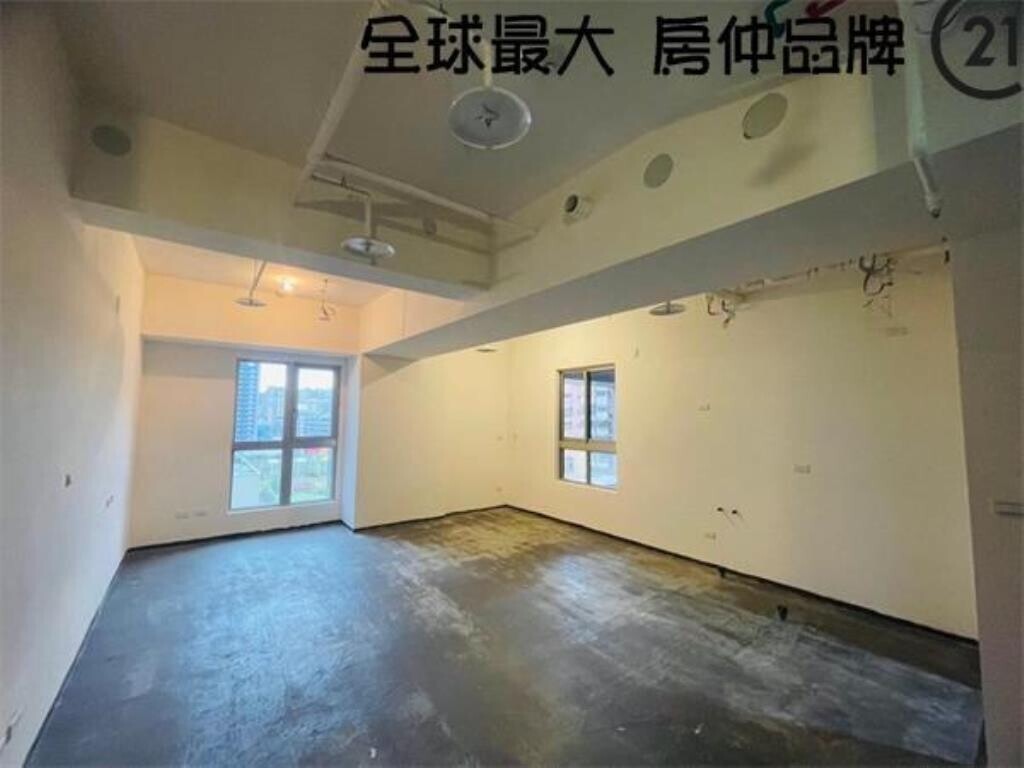 皇翔御花園新北市新莊區中原路電梯大廈㊝皇翔可塑大空間車位 房屋出售 樂屋網