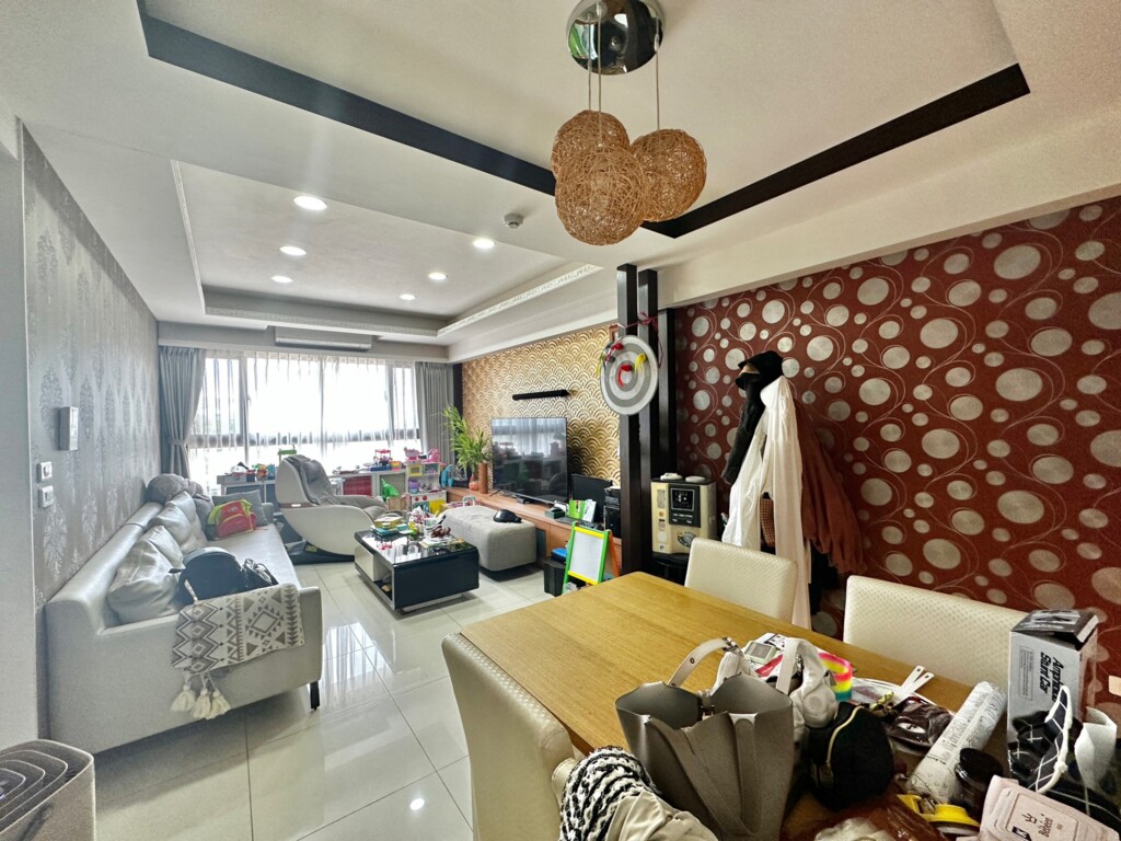 勝美彩虹城no3台中市南屯區保安一街電梯大廈嶺東精科單坪免28萬三房雙平車高樓視野美宅彩虹城 房屋出售 樂屋網