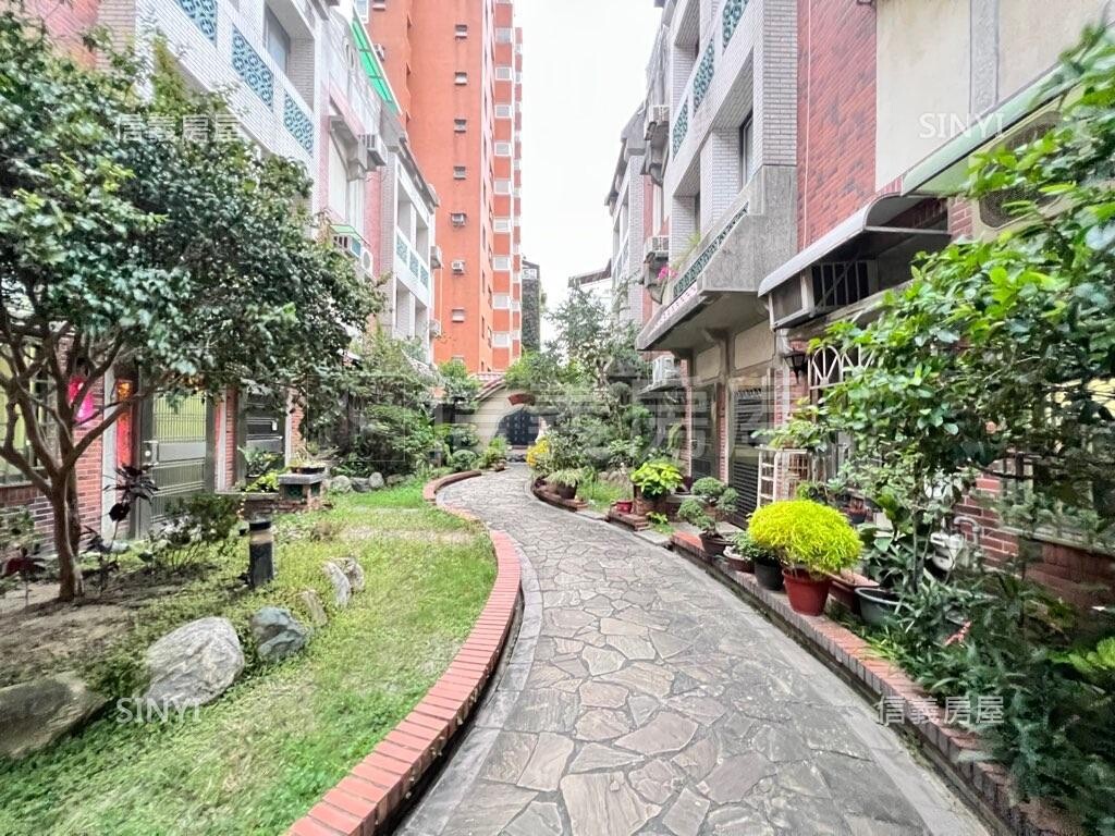 台中市南屯區豐功路別墅豐樂公園旁精美別墅 房屋出售 樂屋網