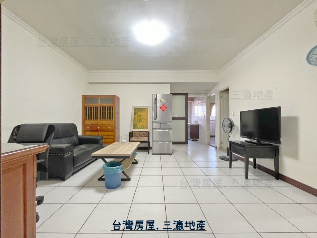 泉福冠天廈台中市太平區育賢路電梯大廈宸 秒殺樹孝中醫bot三房類平車｜千萬視野稀有釋出 房屋出售 樂屋網