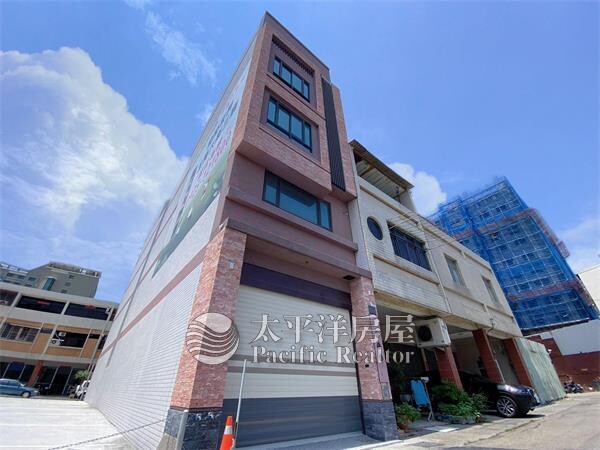 台中市梧棲區大智路二段別墅中港全新大別墅 A戶 房屋出售 樂屋網
