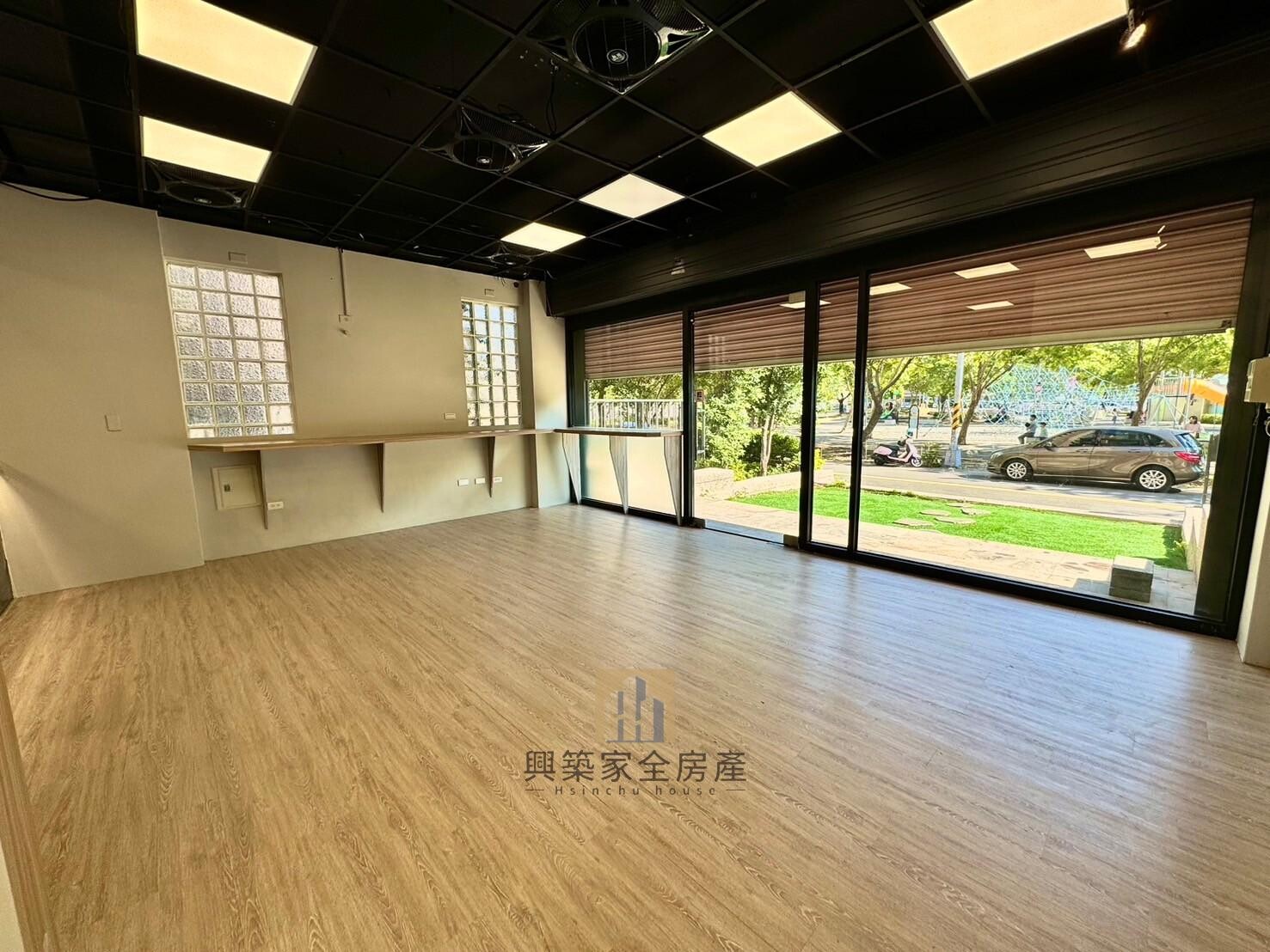 新竹縣竹北市嘉豐三街★竹北超人★嘉豐國小旁大面寬格局方正含稅金店面出租 樂屋網