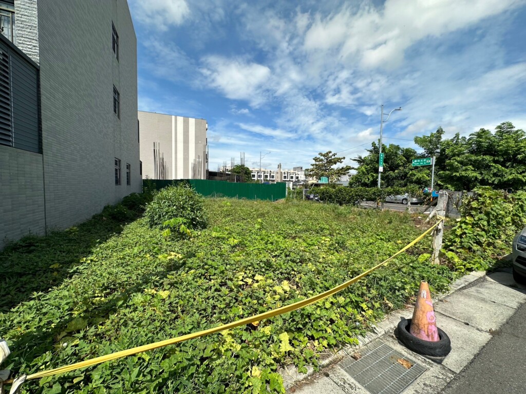 彰化縣員林市條和街107號建地員林雙面臨路10米以上大面寬百坪角地 房屋出租 樂屋網