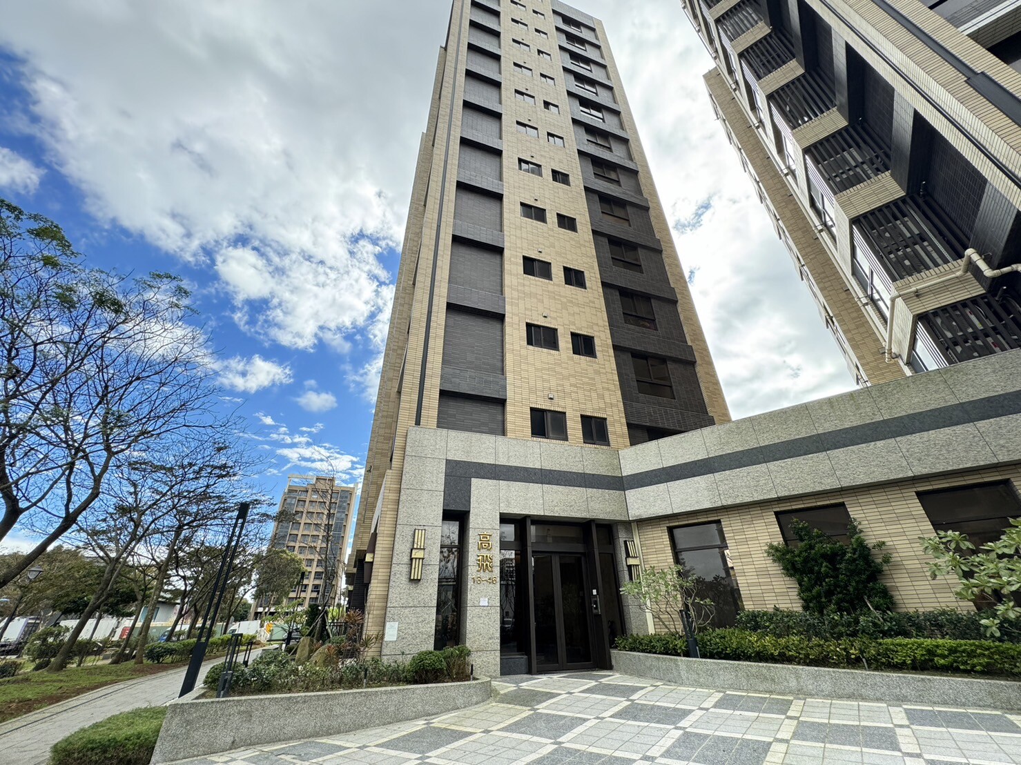 高飛大棟距雙面採光高樓景觀公園兩房車 新北市林口區益騏高飛益騏夢翔no2買房子、房屋出售 樂屋網