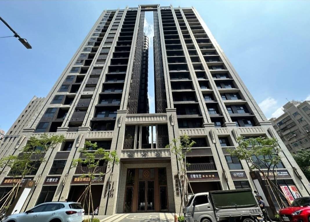 璽來登桃園市龜山區文化三路電梯大廈專約璽來登稀有11大房車 房屋出售 樂屋網