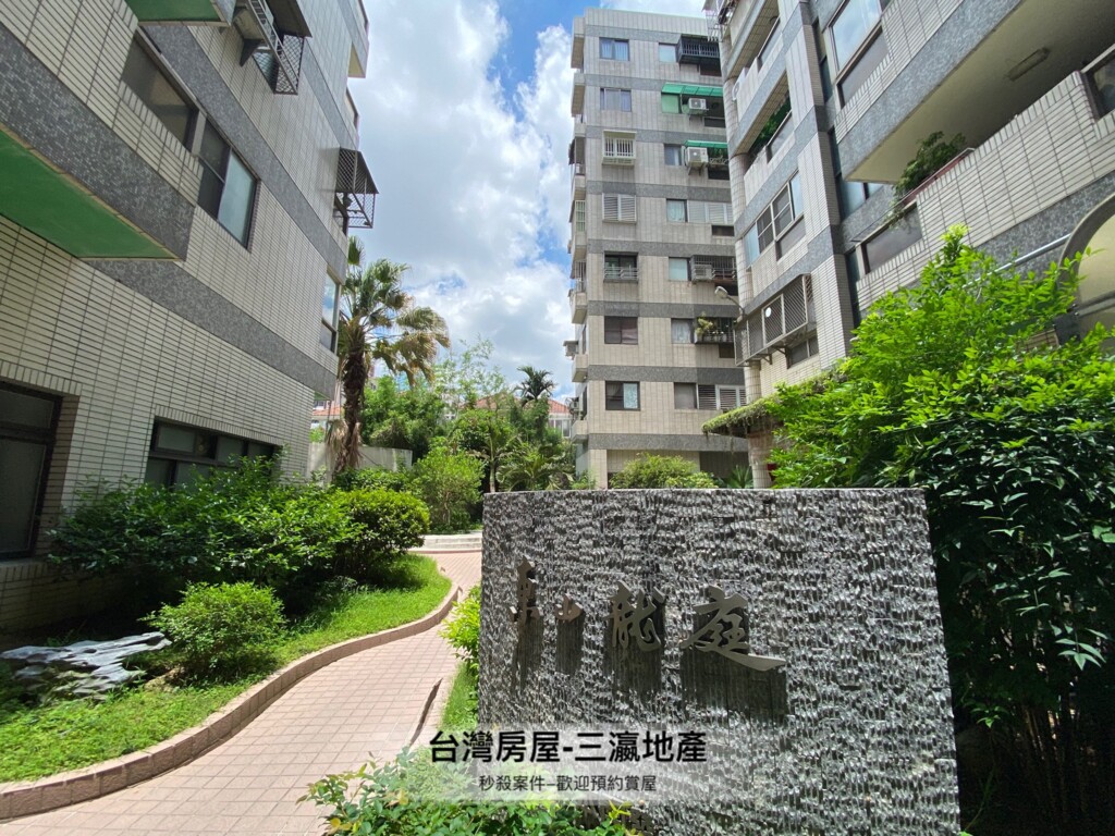 總太東方悅台中市北屯區祥順路一段店面總太旗艦東方悅黃金店面好收租地點好棒 房屋出售 樂屋網
