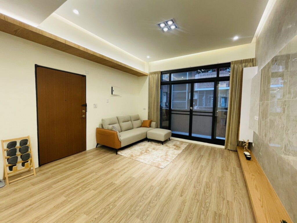 園中園大廈台南市永康區中華路電梯大廈 本案承辦 就愛鄰平實重劃區大坪數四房美宅車位 房屋出售 樂屋網