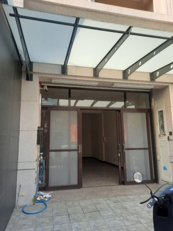 嘉義市西區保安一路透天厝金石la金店面 （租） 房屋出租 樂屋網