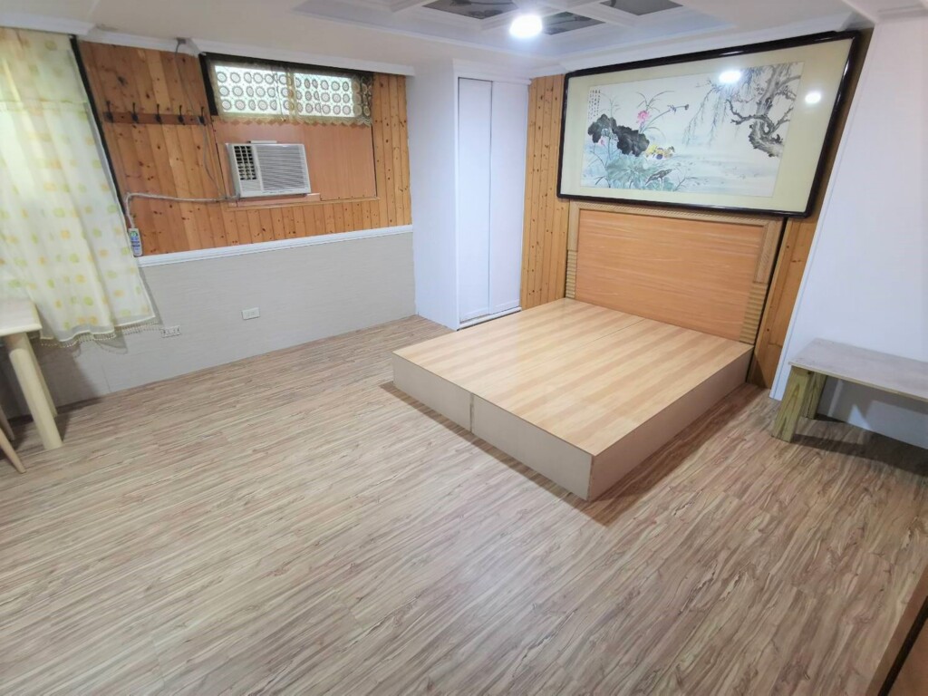 桃園市中壢區龍川六街透天厝近南亞技術學院、忠貞市場，實木地板美裝潢，坪數大 房屋出租 樂屋網