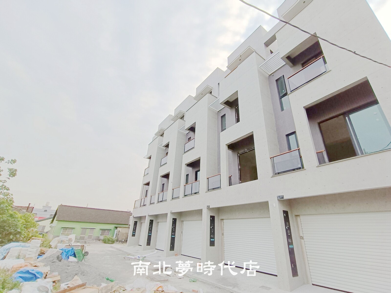 大地坪安定近南科大地坪全新車墅a 台南市安定區瀛海安定54 10號透天買房子、房屋出售 樂屋網