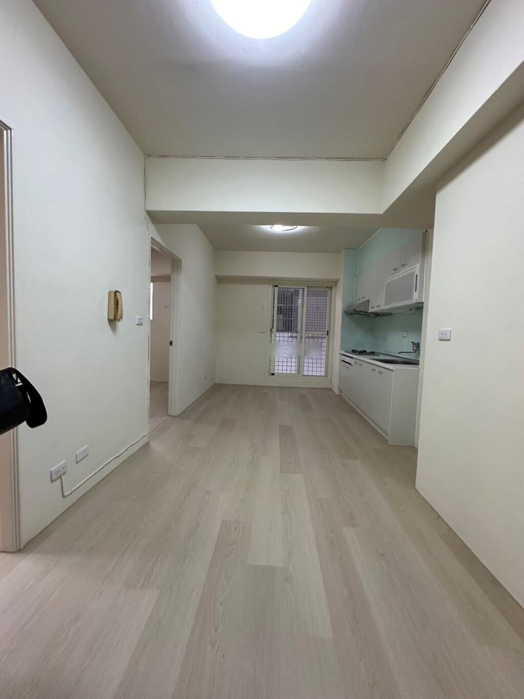 小戴⭐正大慶街商圈吃喝免煩惱全新裝潢低總價美兩房近 台中市南區健康世界買房子 樂屋網