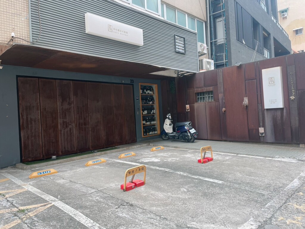 林商號大廈高雄市前金區新田路華廈中央公園捷運靜巷高投報393 1樓店面 房屋出售 樂屋網