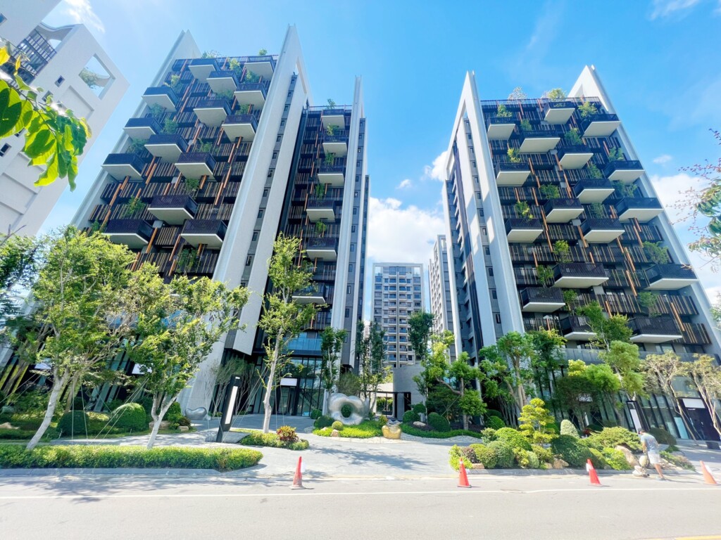 鉅虹森美館鉅虹水岸no3台中市北屯區旱溪東路三段電梯大廈ct專任 ️單元12 ️鉅虹森美館 ️雙衛浴開窗 房屋出售 樂屋網