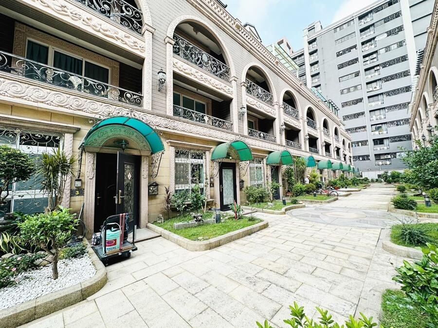 桃園市中壢區青埔六街別墅【康橋新幹線no3】青埔a18雙車別墅 房屋出售 樂屋網